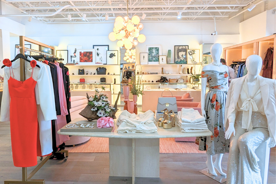 Location & Hours – Valentines Austin