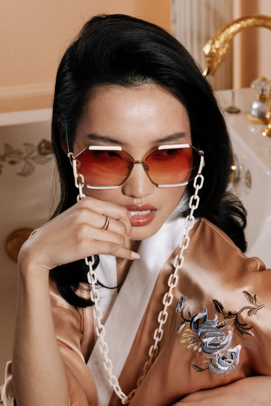 LINDA FARROW – Valentines Austin